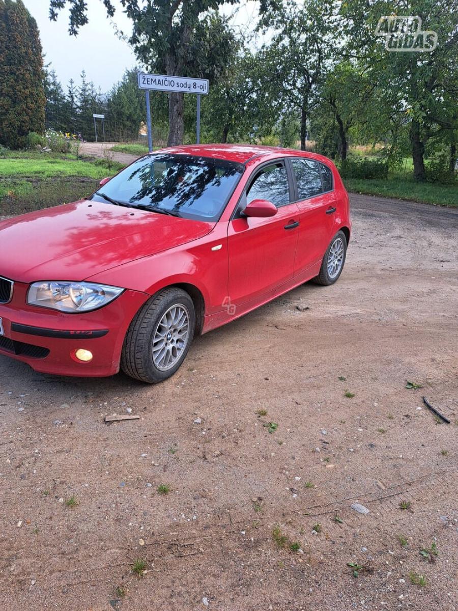 Red BMW 116 2005 in Telschi, with an engine capacity of 1.60 L and mileage of 22 thousand km for 1300 €, photo 3 on AUTOMOTO.COM.LV