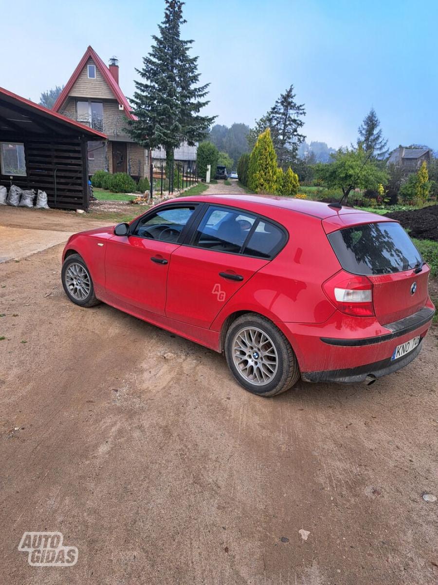 Red BMW 116 2005 in Telschi, with an engine capacity of 1.60 L and mileage of 22 thousand km for 1300 €, photo 4 on AUTOMOTO.COM.LV
