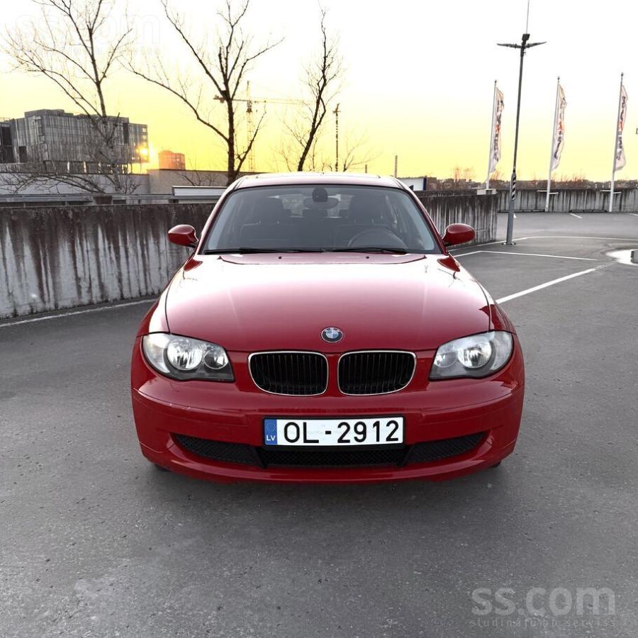 Sarkans BMW 116 2008 Rīga, ar dzinēja tilpumu 2.00 L un nobraukumu 156 tūkst. km par 3600 €, foto 1 vietnē AUTOMOTO.COM.LV