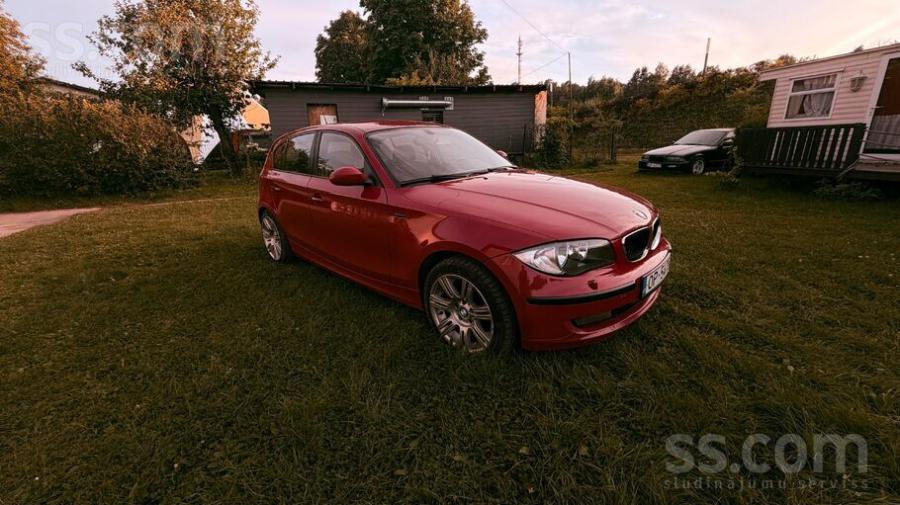 Sarkans BMW 116 2008 Ogre, ar dzinēja tilpumu 1.60 L un nobraukumu 193 tūkst. km par 3150 €, foto 1 vietnē AUTOMOTO.COM.LV