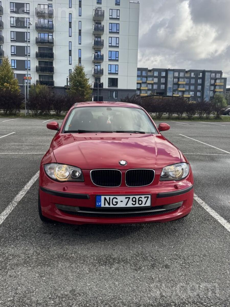 Sarkans BMW 116 2009 Rīga, ar dzinēja tilpumu 1.60 L un nobraukumu 189 tūkst. km par 3500 €, foto 2 vietnē AUTOMOTO.COM.LV
