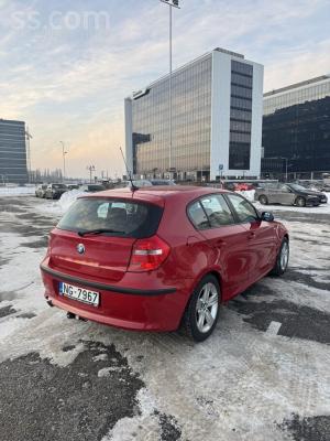 Sarkans BMW 116 2009 Rīga, ar dzinēja tilpumu 1.60 L un nobraukumu 189 tūkst. km par 3500 €, foto 4 vietnē AUTOMOTO.COM.LV