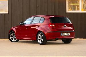 Sarkans BMW 116 2009 Jelgava, ar dzinēja tilpumu 1.60 L un nobraukumu 191 tūkst. km par 2900 €, foto 5 vietnē AUTOMOTO.COM.LV