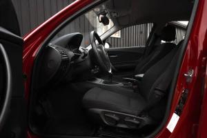 Sarkans BMW 116 2009 Jelgava, ar dzinēja tilpumu 1.60 L un nobraukumu 191 tūkst. km par 2900 €, foto 17 vietnē AUTOMOTO.COM.LV
