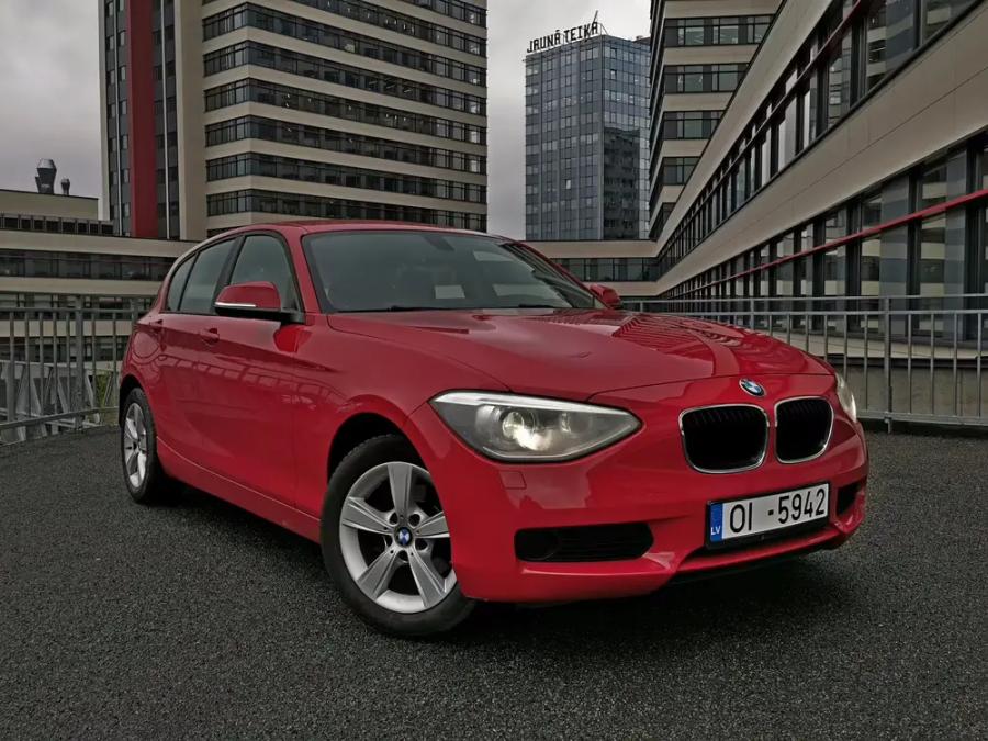Sarkans BMW 116 2012 Rīga, ar dzinēja tilpumu 1.60 L un nobraukumu 163 tūkst. km par 5990 €, foto 1 vietnē AUTOMOTO.COM.LV