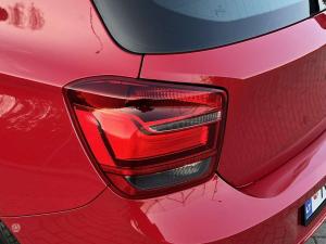 Red BMW 116 2012 in Jonava, with an engine capacity of 2.00 L and mileage of 233 thousand km for 4900 €, photo 10 on AUTOMOTO.COM.LV