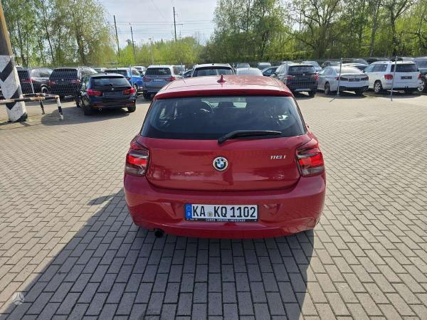 Red BMW 116 2013 in Marijampole, with an engine capacity of 1.60 L and mileage of 180 thousand km for 5600 €, photo 5 on AUTOMOTO.COM.LV