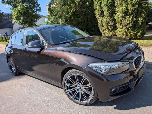 Sarkans BMW 116 2019 Utena, ar dzinēja tilpumu 1.50 L un nobraukumu 150 tūkst. km par 5550 €, foto 1 vietnē AUTOMOTO.COM.LV