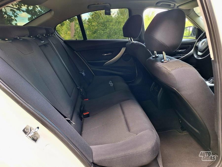BMW 116 2013 in Radviliskis, with an engine capacity of 2.00 L and mileage of 286 thousand km for 7750 €, photo 17 on AUTOMOTO.COM.LV