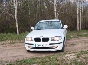 Balts BMW 116 2010 Liepāja, ar dzinēja tilpumu 2.00 L un nobraukumu 284 tūkst. km par 6500 €, foto  vietnē AUTOMOTO.COM.LV