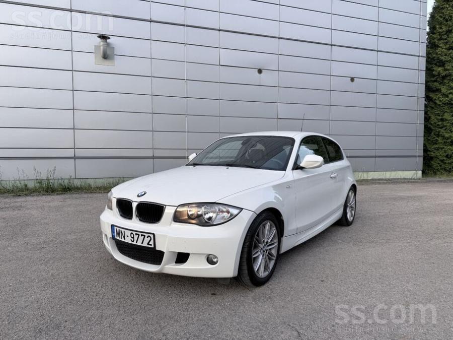 White BMW 116 2010 in Riga, with an engine capacity of 2.00 L and mileage of 337 thousand km for 3700 €, photo 3 on AUTOMOTO.COM.LV