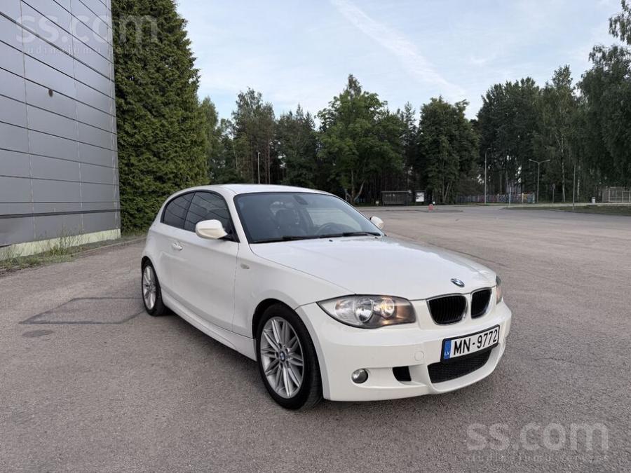 White BMW 116 2010 in Riga, with an engine capacity of 2.00 L and mileage of 337 thousand km for 3700 €, photo 6 on AUTOMOTO.COM.LV