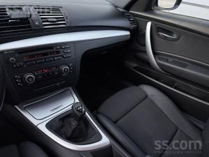 White BMW 116 2010 in Riga, with an engine capacity of 2.00 L and mileage of 337 thousand km for 3700 €, photo 16 on AUTOMOTO.COM.LV