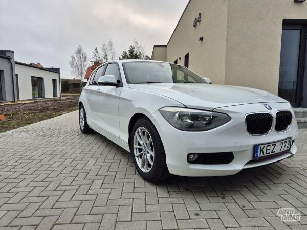 BMW 116 2012 in Panevezys on AUTOMOTO.COM.LV White BMW 116 2012 in Panevezys, with an engine capacity of 2.00 L and mileage of 350 thousand km for 4200 €, photo 8 on AUTOMOTO.COM.LV