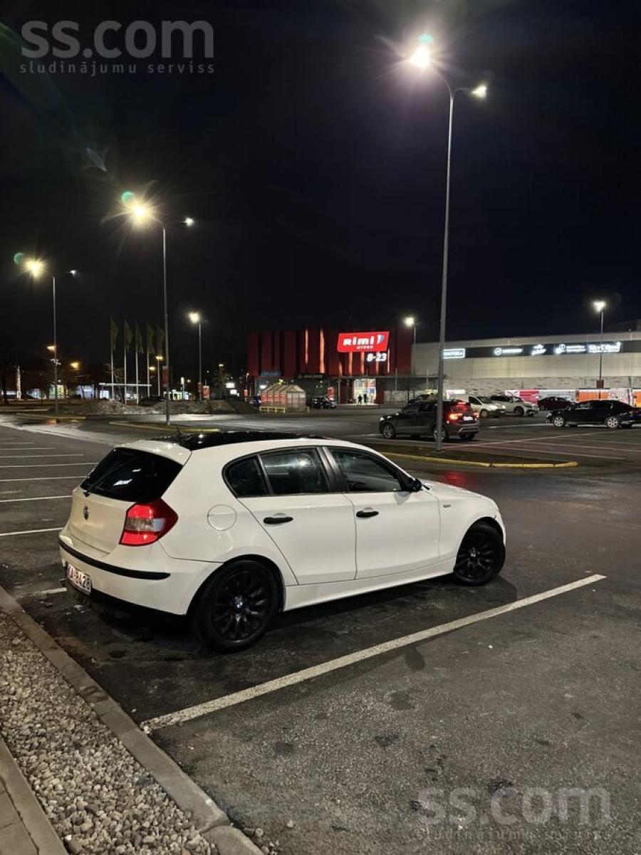 Белый БМВ 116 2005 в Рига, объемом двигателя 1.60 л и пробегом 225 тыс. км за 2200 €, фото 5 на AUTOMOTO.COM.LV