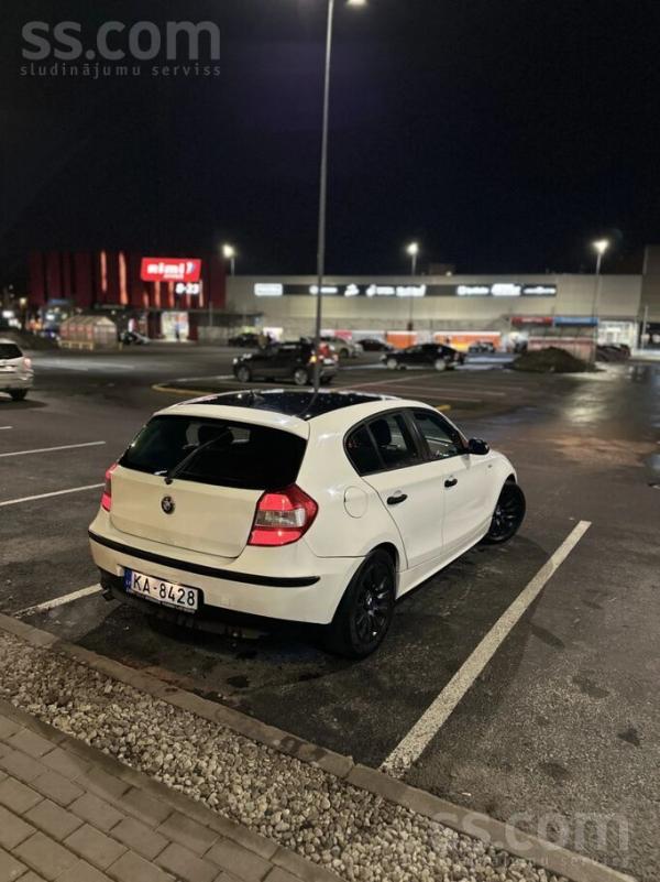 White BMW 116 2005 in Riga, with an engine capacity of 1.60 L and mileage of 225 thousand km for 2200 €, photo 5 on AUTOMOTO.COM.LV