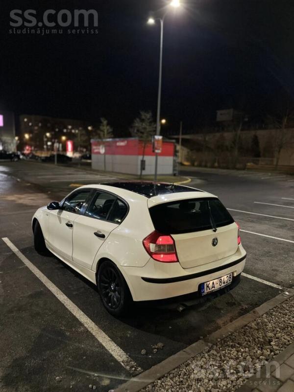 White BMW 116 2005 in Riga, with an engine capacity of 1.60 L and mileage of 225 thousand km for 2200 €, photo 6 on AUTOMOTO.COM.LV