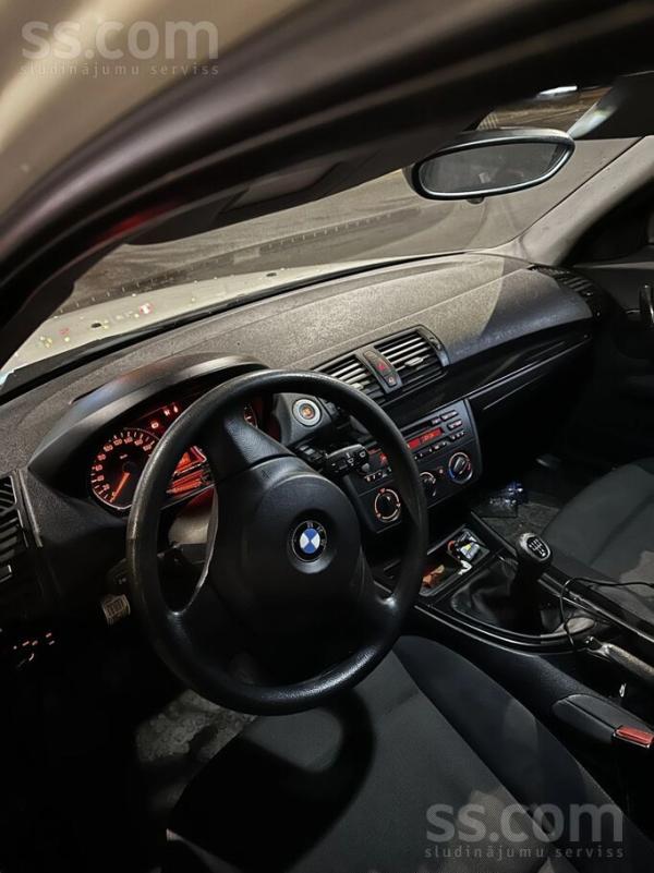 White BMW 116 2005 in Riga, with an engine capacity of 1.60 L and mileage of 225 thousand km for 2200 €, photo 8 on AUTOMOTO.COM.LV