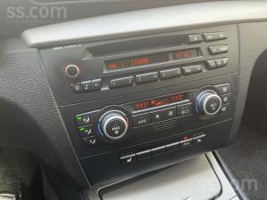 White BMW 116 2008 in Riga, with an engine capacity of 1.60 L and mileage of 155 thousand km for 3100 €, photo 7 on AUTOMOTO.COM.LV