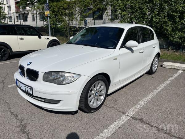 Белый БМВ 116 2008 в Рига, объемом двигателя 1.60 л и пробегом 155 тыс. км за 2150 €, фото 2 на AUTOMOTO.COM.LV