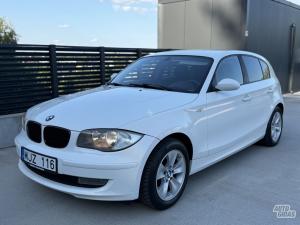 Balts BMW 116 2008 Viļņa, ar dzinēja tilpumu 1.60 L un nobraukumu 281 tūkst. km par 1300 €, foto  vietnē AUTOMOTO.COM.LV