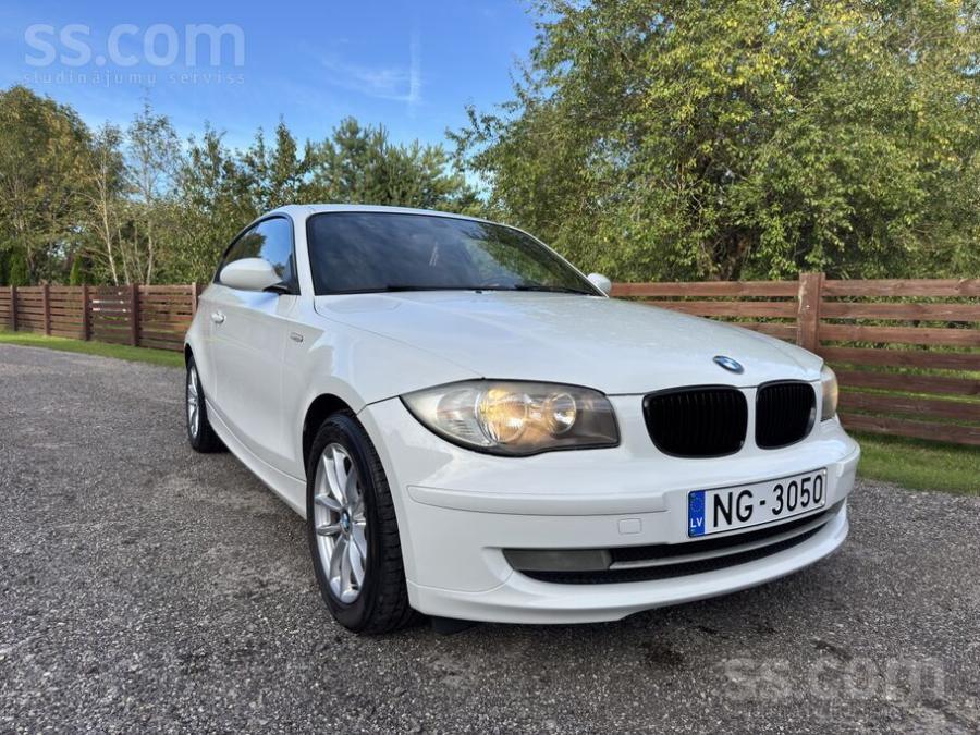 White BMW 116 2008 in Ogre, with an engine capacity of 1.60 L and mileage of 198 thousand km for 4200 €, photo 1 on AUTOMOTO.COM.LV
