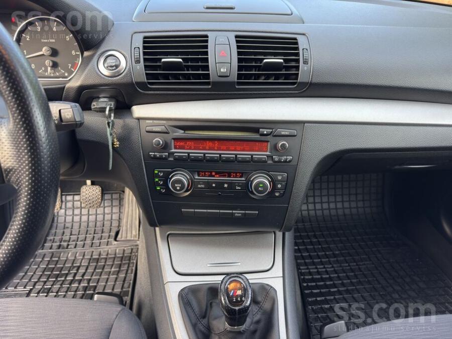 White BMW 116 2008 in Ogre, with an engine capacity of 1.60 L and mileage of 198 thousand km for 4200 €, photo 15 on AUTOMOTO.COM.LV