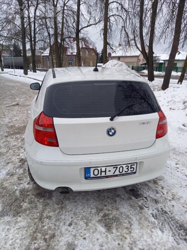 Balts BMW 116 2009 Jelgava, ar dzinēja tilpumu 2.00 L un nobraukumu 238 tūkst. km par 3550 €, foto 3 vietnē AUTOMOTO.COM.LV