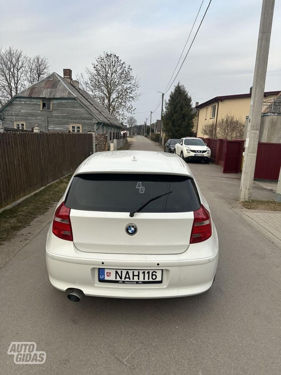 White BMW 116 2009 in Vilnius, with an engine capacity of 2.00 L and mileage of 276 thousand km for 2300 €, photo 2 on AUTOMOTO.COM.LV