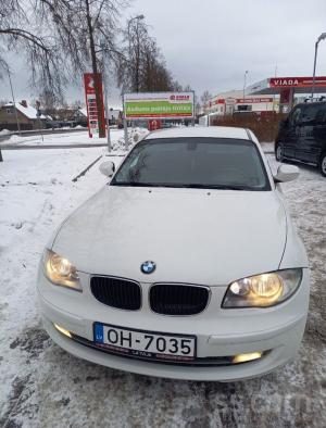 White BMW 116 2009 in Jelgava, with an engine capacity of 2.00 L and mileage of 238 thousand km for 3550 €, photo  on AUTOMOTO.COM.LV