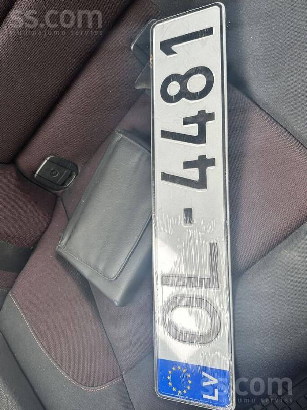 Balts BMW 116 2009 Rīga, ar dzinēja tilpumu 2.00 L un nobraukumu 319 tūkst. km par 3000 €, foto 6 vietnē AUTOMOTO.COM.LV