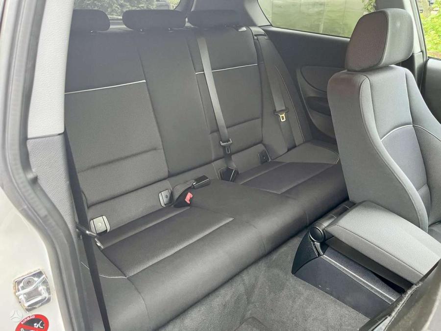 Balts BMW 116 2009 Kauņa, ar dzinēja tilpumu 1.60 L un nobraukumu 221 tūkst. km par 2700 €, foto 10 vietnē AUTOMOTO.COM.LV