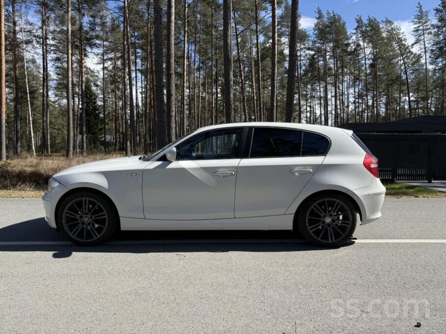 Balts BMW 116 2010 Rīga, ar dzinēja tilpumu 2.00 L un nobraukumu 292 tūkst. km par 3850 €, foto 8 vietnē AUTOMOTO.COM.LV