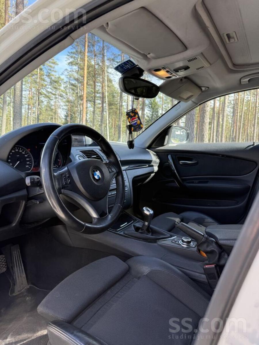 Balts BMW 116 2010 Rīga, ar dzinēja tilpumu 2.00 L un nobraukumu 292 tūkst. km par 3850 €, foto 12 vietnē AUTOMOTO.COM.LV