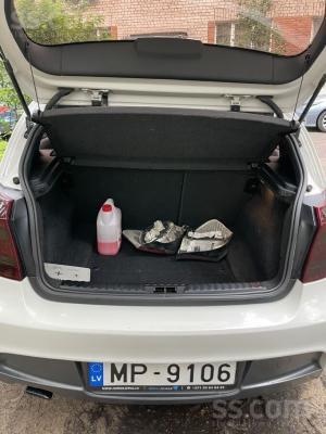 Balts BMW 116 2010 Rīga, ar dzinēja tilpumu 2.00 L un nobraukumu 211 tūkst. km par 3000 €, foto 12 vietnē AUTOMOTO.COM.LV