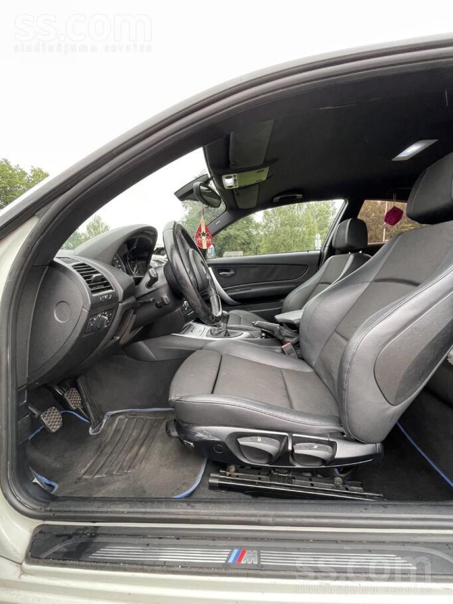 Balts BMW 116 2010 Rīga, ar dzinēja tilpumu 2.00 L un nobraukumu 211 tūkst. km par 3000 €, foto 14 vietnē AUTOMOTO.COM.LV
