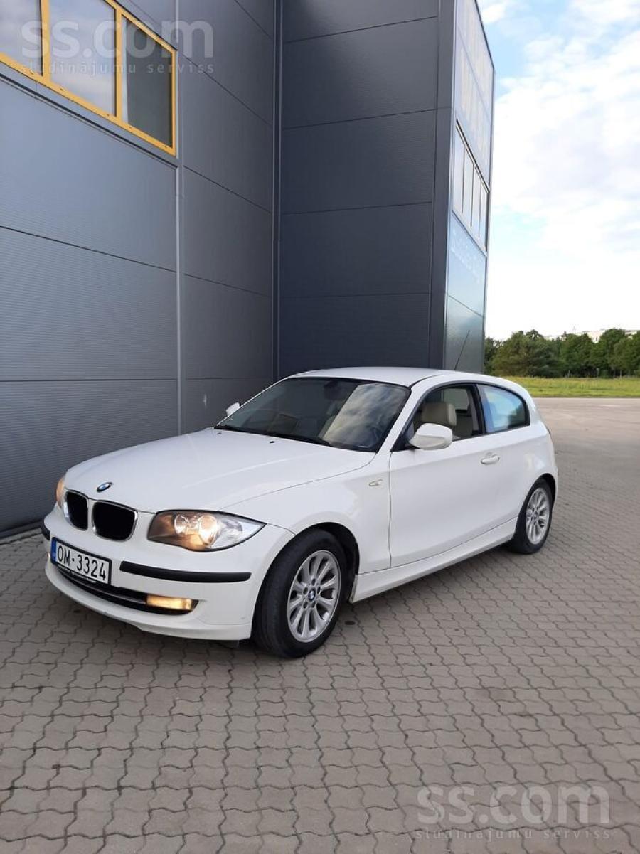 Balts BMW 116 2010 Liepāja, ar dzinēja tilpumu 2.00 L un nobraukumu 284 tūkst. km par 3950 €, foto 4 vietnē AUTOMOTO.COM.LV