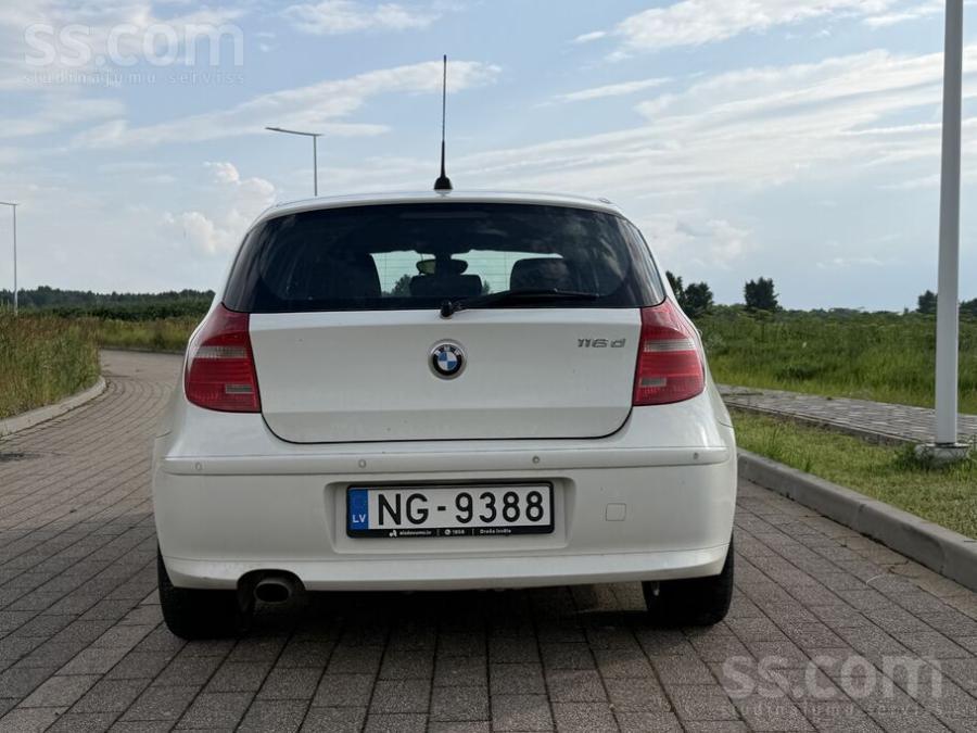 Balts BMW 116 2010 Rīga, ar dzinēja tilpumu 2.00 L un nobraukumu 297 tūkst. km par 3995 €, foto 7 vietnē AUTOMOTO.COM.LV