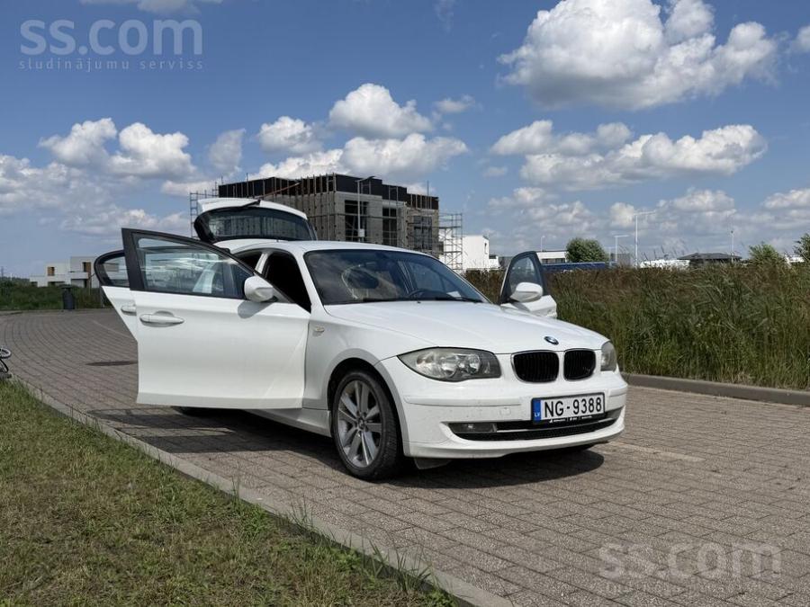 Balts BMW 116 2010 Rīga, ar dzinēja tilpumu 2.00 L un nobraukumu 297 tūkst. km par 3995 €, foto 16 vietnē AUTOMOTO.COM.LV