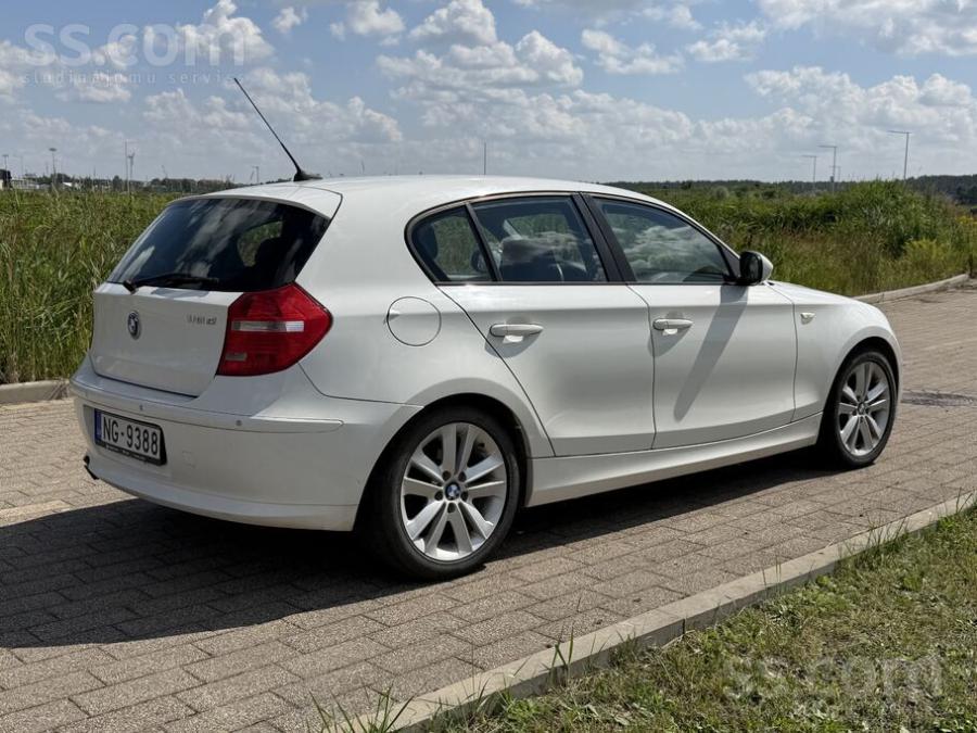 Balts BMW 116 2010 Rīga, ar dzinēja tilpumu 2.00 L un nobraukumu 297 tūkst. km par 3995 €, foto 25 vietnē AUTOMOTO.COM.LV