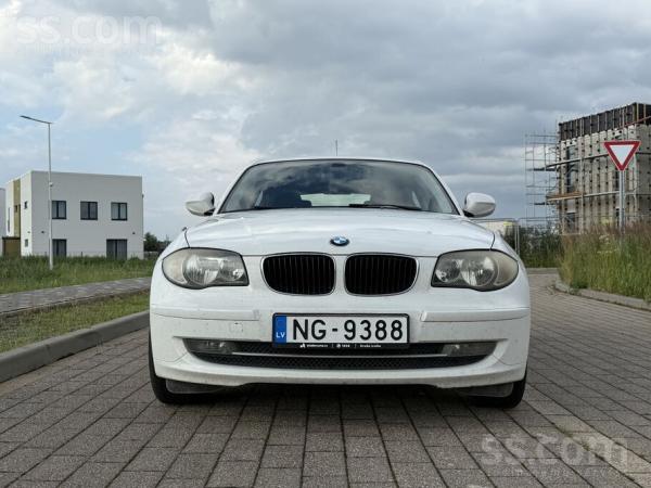 Balts BMW 116 2010 Rīga, ar dzinēja tilpumu 2.00 L un nobraukumu 297 tūkst. km par 3995 €, foto 2 vietnē AUTOMOTO.COM.LV