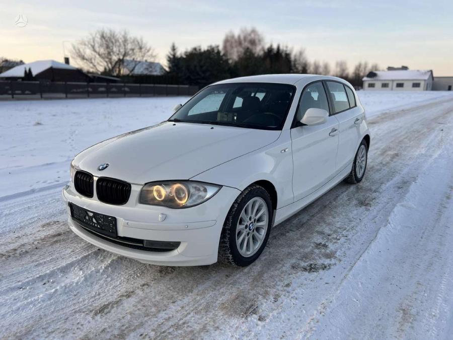 Balts BMW 116 2011 Marijampole, ar dzinēja tilpumu 2.00 L un nobraukumu 264 tūkst. km par 3600 €, foto 1 vietnē AUTOMOTO.COM.LV