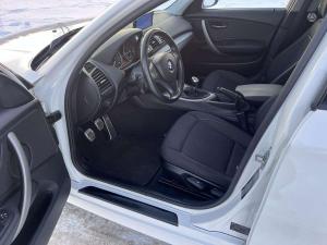 Balts BMW 116 2011 Marijampole, ar dzinēja tilpumu 2.00 L un nobraukumu 264 tūkst. km par 3600 €, foto 9 vietnē AUTOMOTO.COM.LV