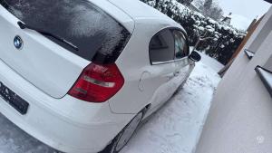 White BMW 116 2011 in Marijampole, with an engine capacity of 2.00 L and mileage of 317 thousand km for 2600 €, photo 3 on AUTOMOTO.COM.LV