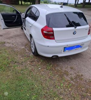 White BMW 116 2011 in Telschi, with an engine capacity of 2.00 L and mileage of 253 thousand km for 4000 €, photo 12 on AUTOMOTO.COM.LV