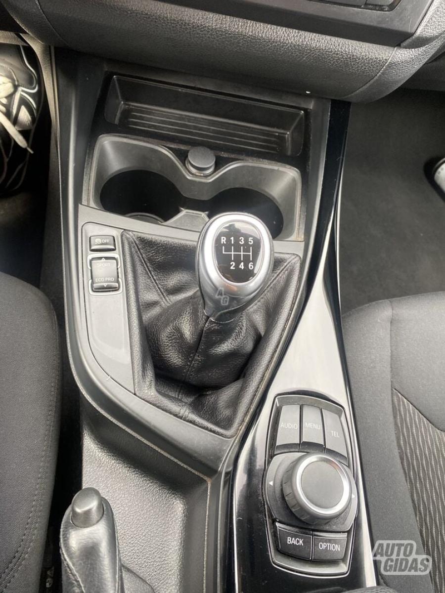 White BMW 116 2011 in Klaipeda, with an engine capacity of 1.60 L and mileage of 225 thousand km for 6300 €, photo 19 on AUTOMOTO.COM.LV
