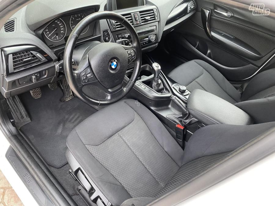 White BMW 116 2011 in Klaipeda, with an engine capacity of 1.60 L and mileage of 225 thousand km for 6300 €, photo 24 on AUTOMOTO.COM.LV