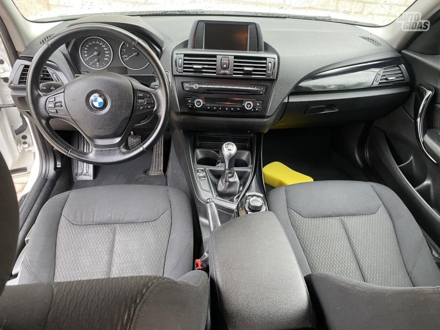 Balts BMW 116 2011 Klaipėda, ar dzinēja tilpumu 1.60 L un nobraukumu 225 tūkst. km par 6300 €, foto 21 vietnē AUTOMOTO.COM.LV