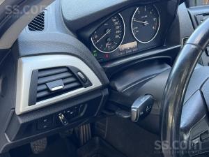 White BMW 116 2011 in Bauska, with an engine capacity of 2.00 L and mileage of 261 thousand km for 4399 €, photo 9 on AUTOMOTO.COM.LV