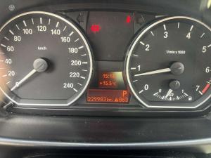 Balts BMW 116 2011 Viļņa, ar dzinēja tilpumu 2.00 L un nobraukumu 230 tūkst. km par 4400 €, foto 19 vietnē AUTOMOTO.COM.LV